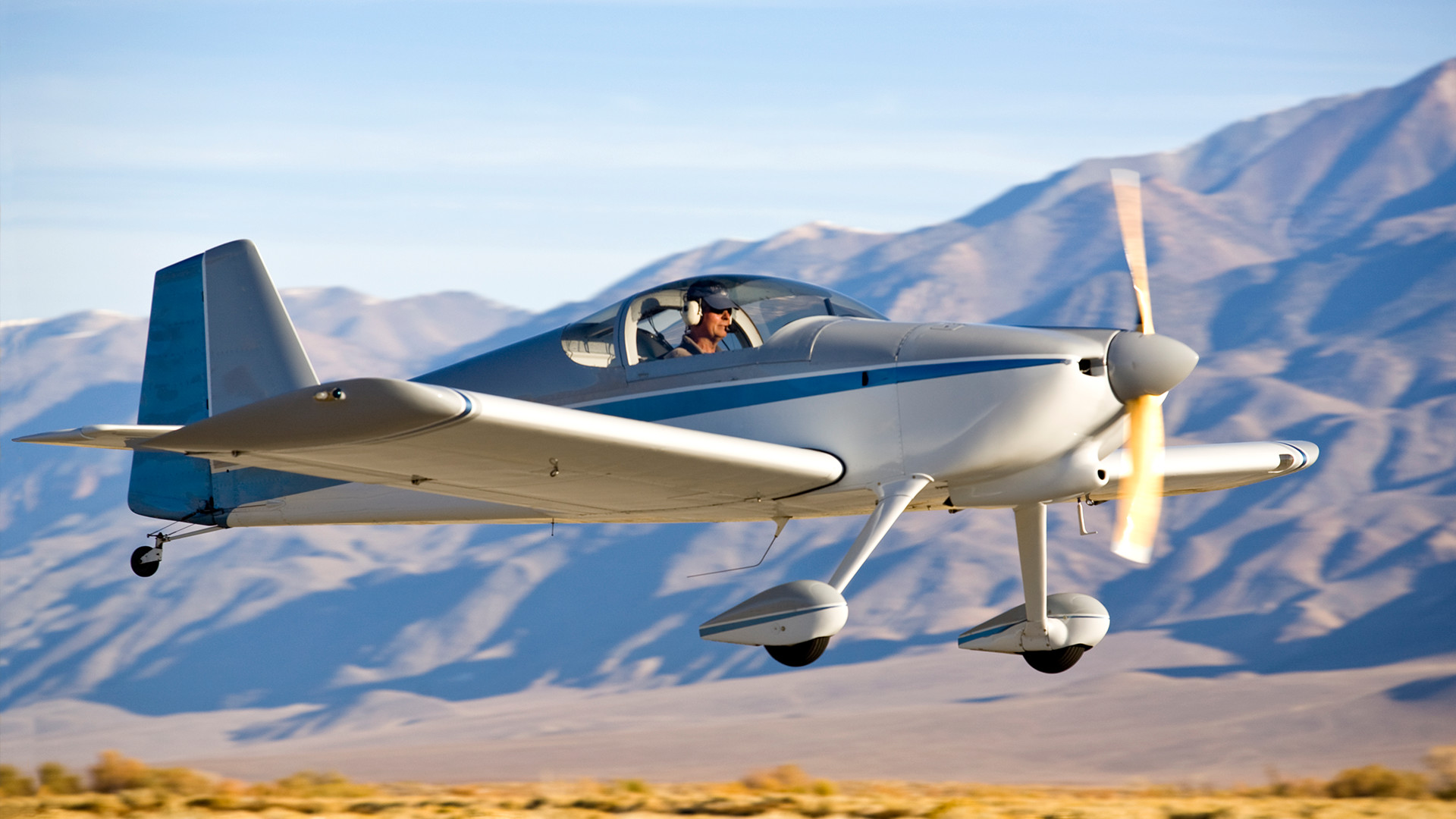 Flyer January 2016 – RC Avionics